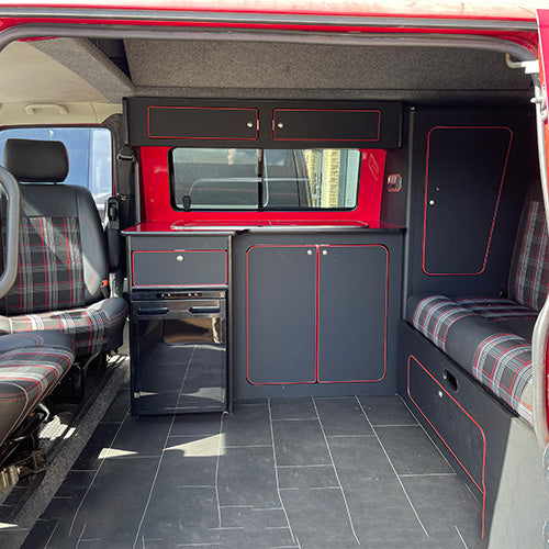 T4 Super Matt Black & Gloss Red Worktop SWB Units– T4mation.me