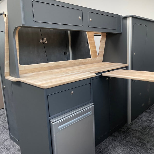 T5/T6 Super Matt Grey & Solid Oak Worktop SWB Units– T4mation.me